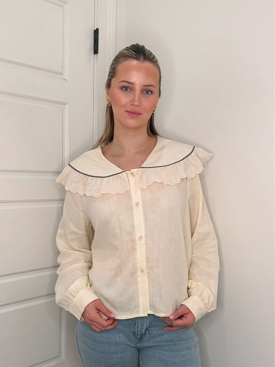 The Cottage Lane Top – Peacocks & Pearls Lexington