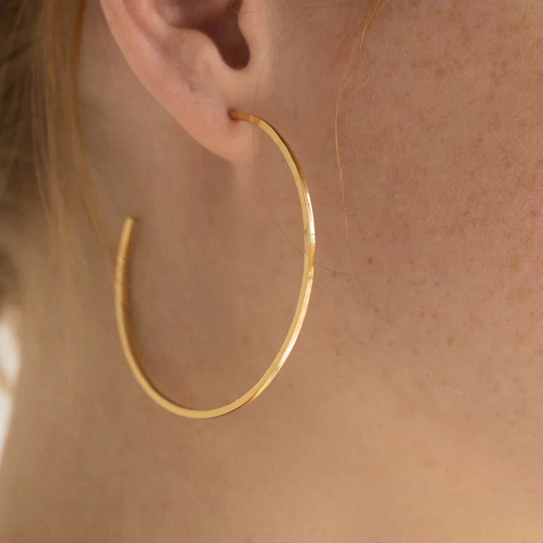 Thin Hammered Hoops – Peacocks & Pearls Lexington