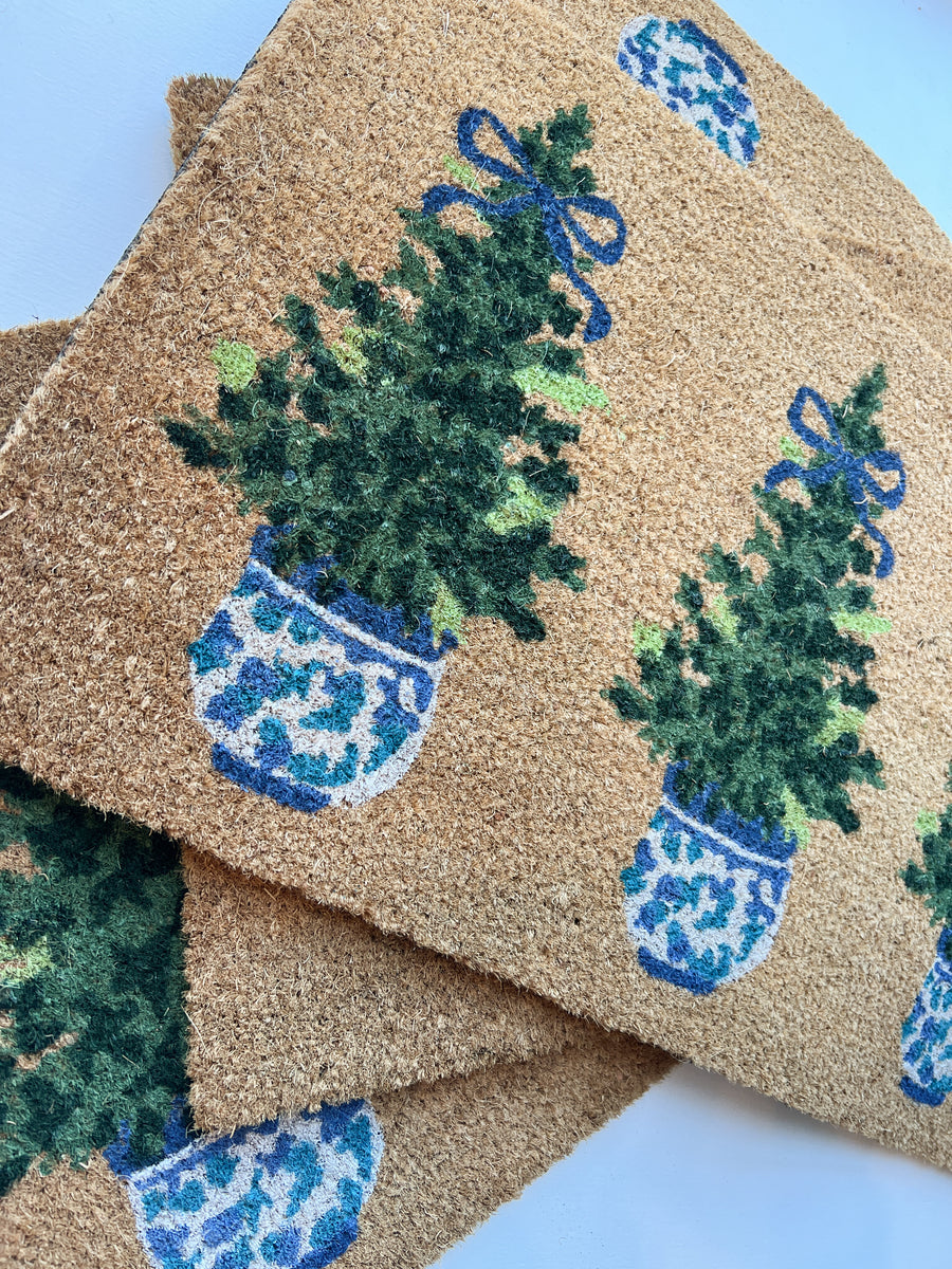 Fancy & Festive Tree Door Mat – Peacocks & Pearls Lexington
