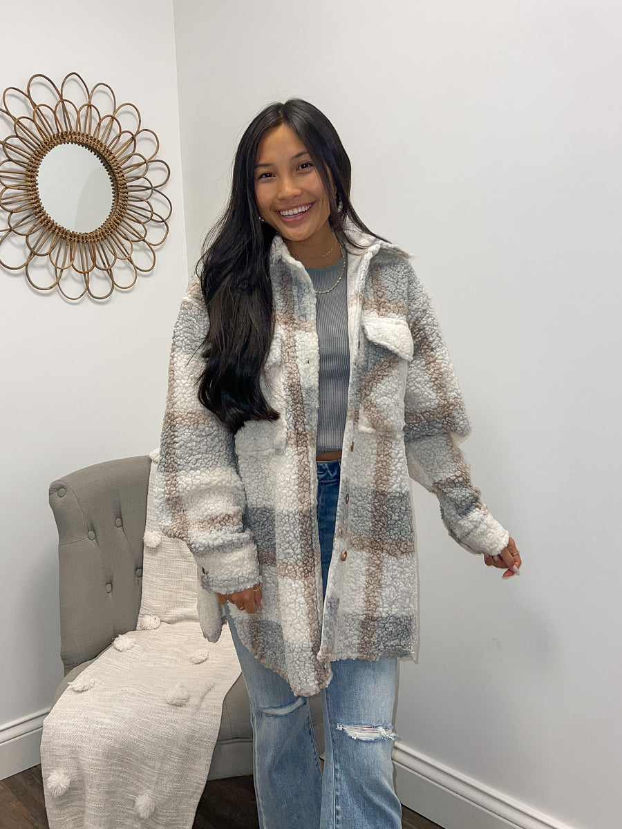 Teddy Plaid Shacket w/ Two Chest Pockets – Peacocks & Pearls Lexington